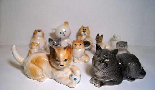 Кошки, коты, котята. Фарфоровые статуэтки. (Россия