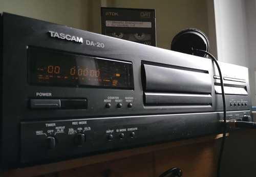 Tascam DA-20