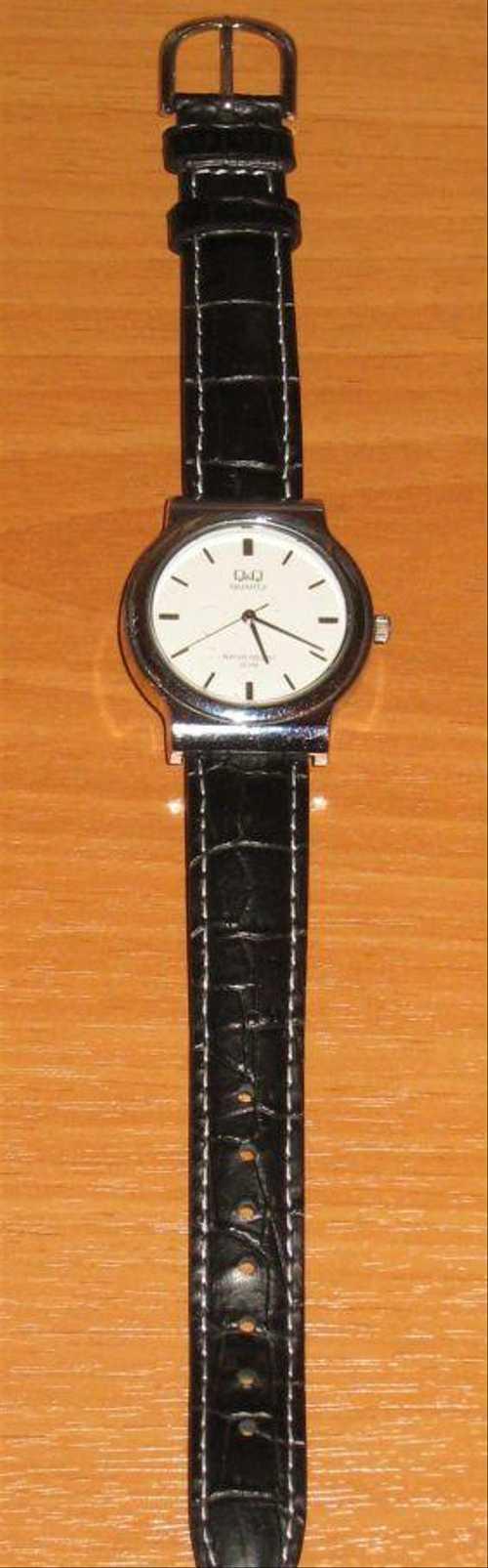 Наручные часы QQ Quartz
