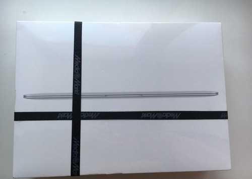 Apple Mac Book Air MF855RU/A /12/ - 256 gb