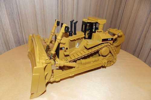 Бульдозер Caterpillar D11R (масштаб 1/50)