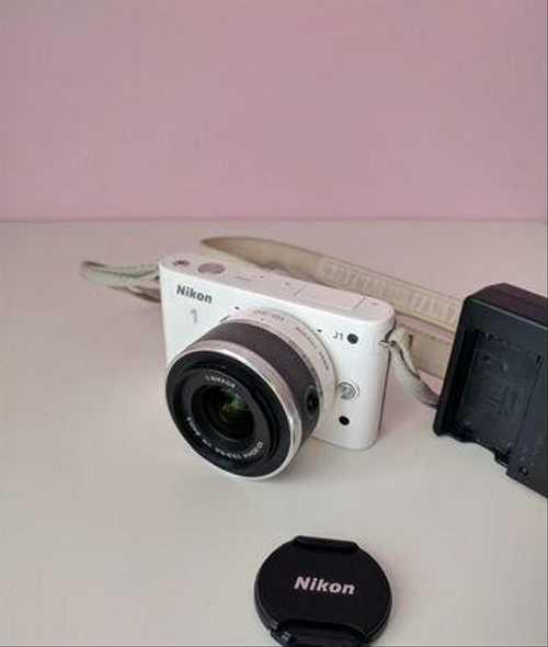 Фотокамера Nikon 1 J1 + 10-30 mm kit (пробег 7300)