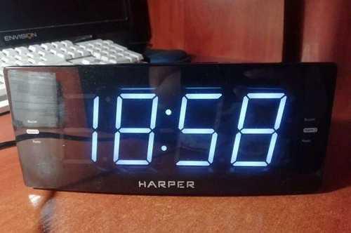 Радиобудильник Harper hclk-2050