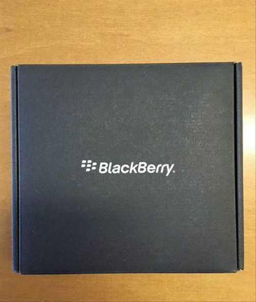 Продам BlackBerry 9780