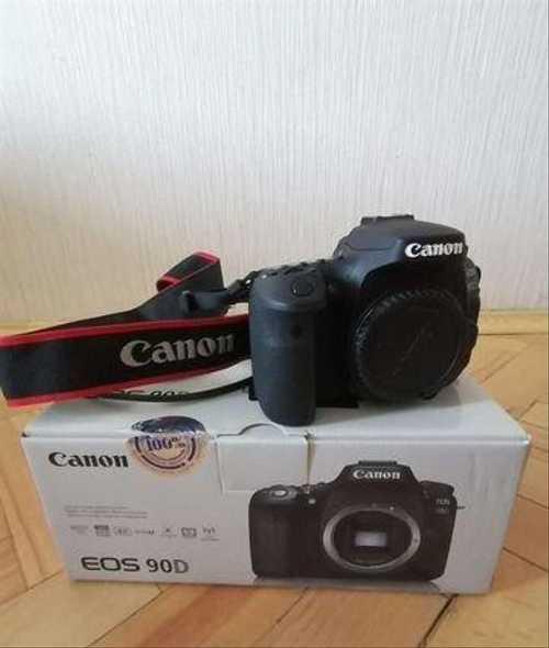 Зеркальный фотоаппарат Canon 90d