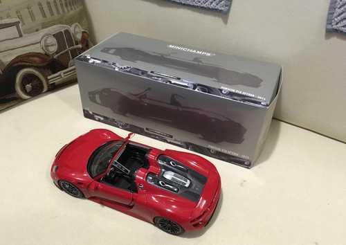 1:18 Porsche 918 Spyder (Minichamps)