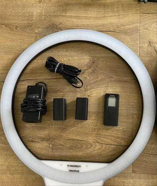 Осветитель светодиодный YongNuo YN608 RGB + сетево