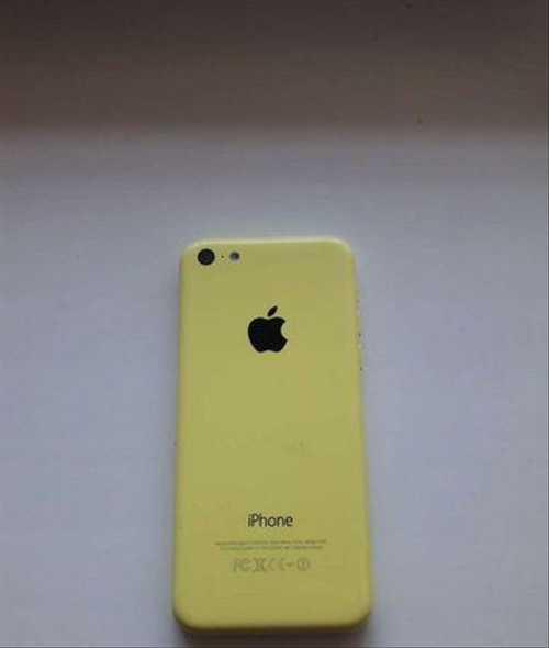 Продаю iPhone 5c в хорошем состоянии, есть торг