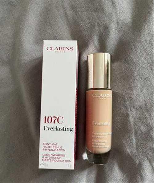 Clarins Тональный крем