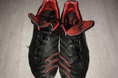 Бутсы adidas Predator