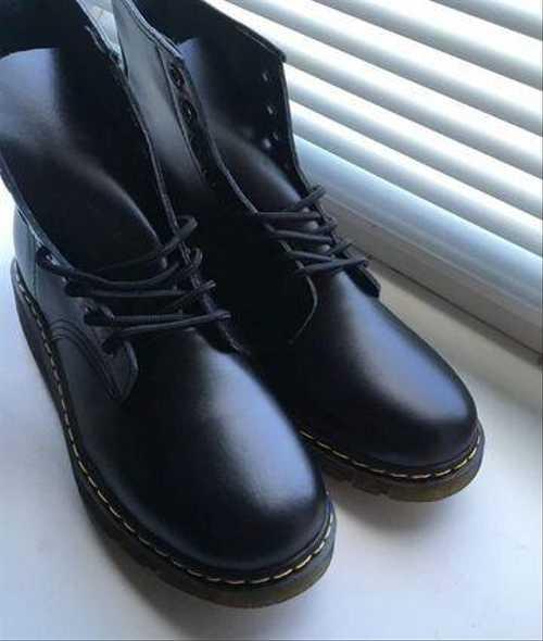 Ботинки Dr. Martens 1460