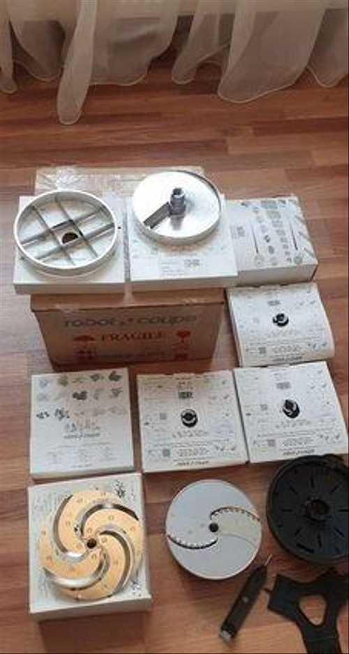 Комплект дисков Robot Coupe 1960 и другие насадки