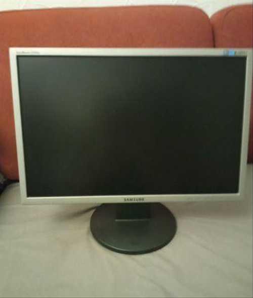 22" Монитор Samsung SyncMaster 2243NW, 1680x1050