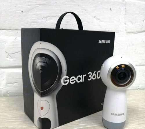 Видеокамера экшн Samsung Gear 360
