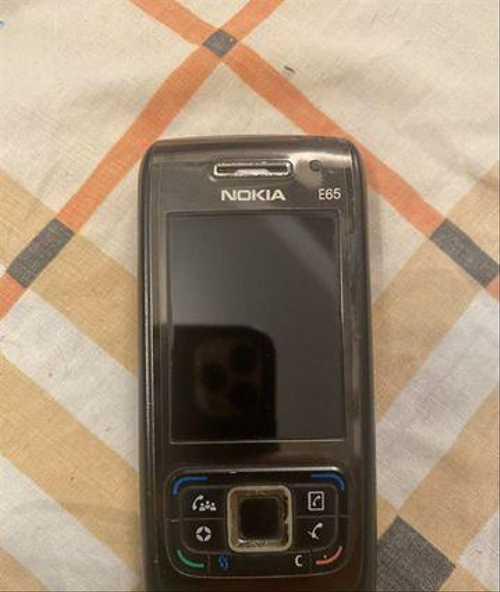Телефон Nokia e65