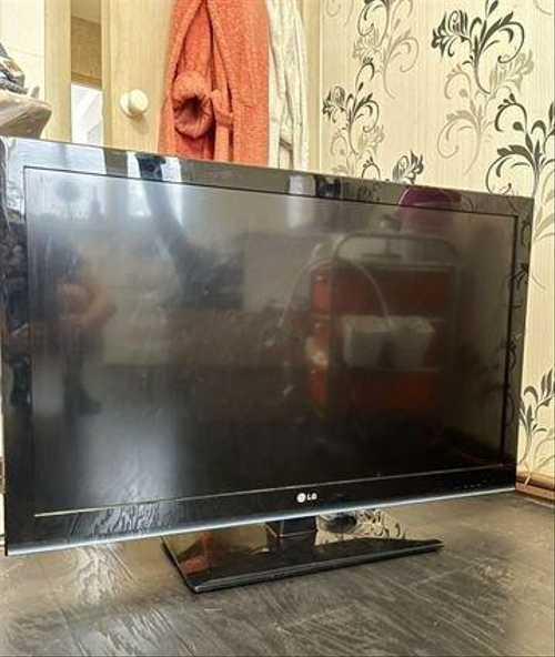 Телевизор LG 42LK451 (42 дюйма)