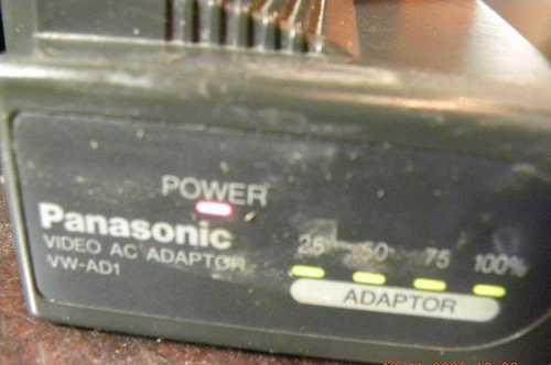 Panasonic video AC adaptor с Акк. CGR-B403