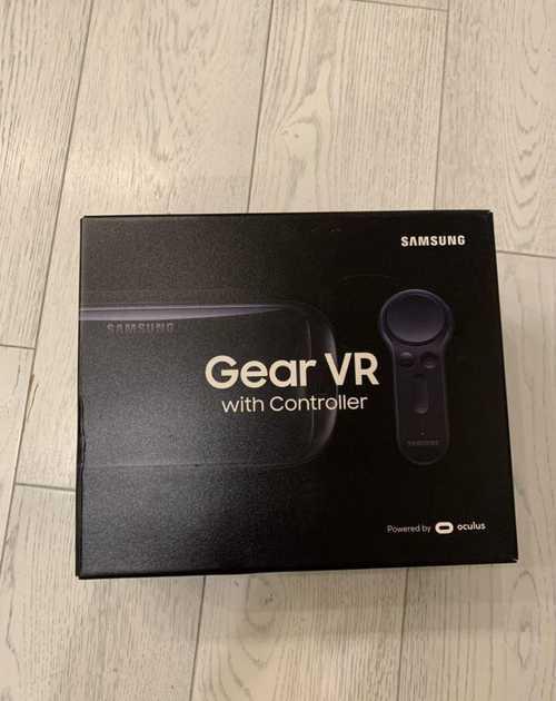 Samsung Gear VR + controller SM-R324