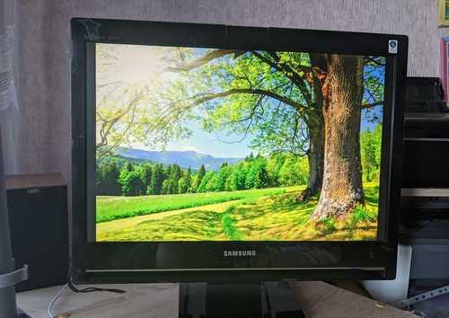 Монитор Samsung SyncMaster 225UW 22''