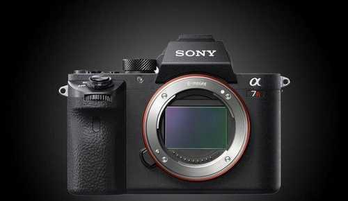 Обменяю фотоаппарат Sony Alpha A7R II на A7R III