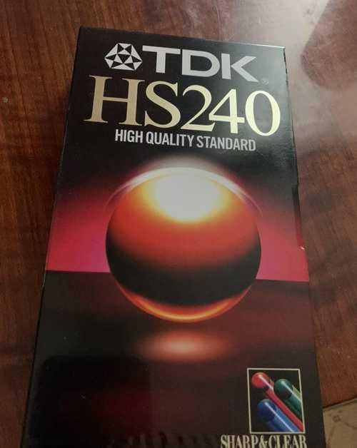 Видеокассеты TDK HS240 новые
