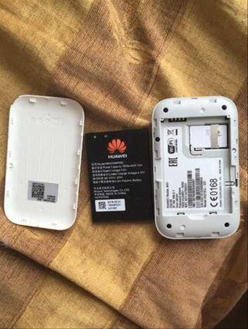 Мобильный роутер Huawei Mobile WiFi E5573C