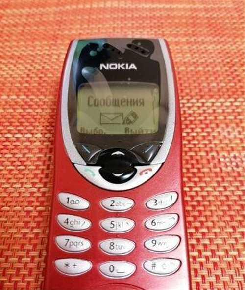 Телефон Nokia 8210