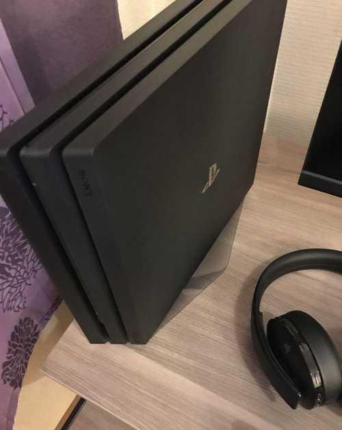 Playstation 4 pro CUH-7216