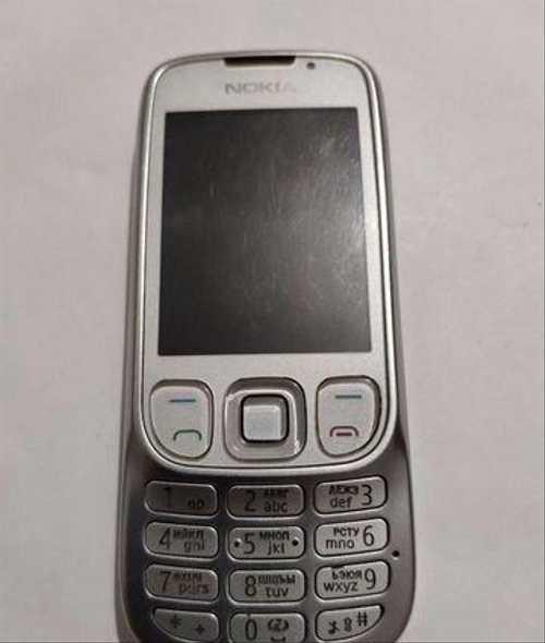 Телефон Nokia 6303ci