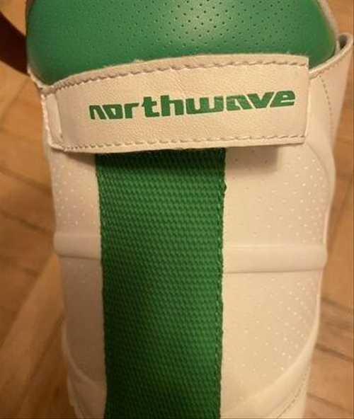 Сноубордические ботинки Northwave Freedom 42
