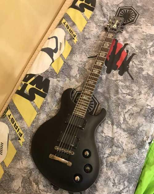 Charvel desolation ds-1