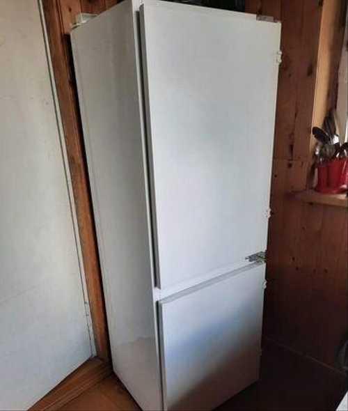 Холодильник IKEA икея встраиваемый требует ремонта