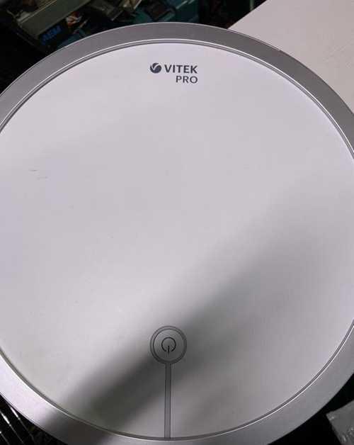 Vitek VT-1804 Робот-пылесос