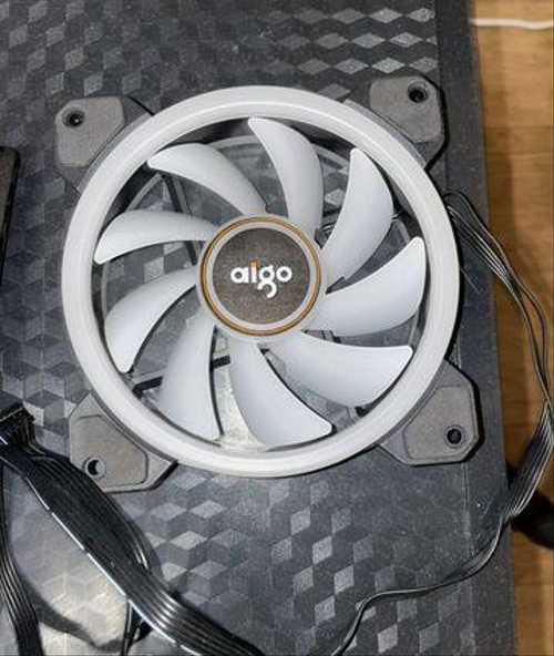 Вентилятор aigo RGB (новый)