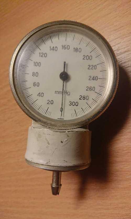 Mercury pressure gauge