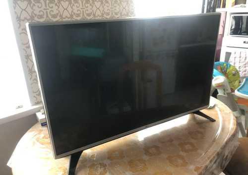 Телевизор LG 43LH541V