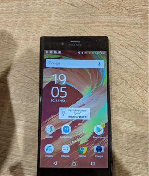 Телефон Sony Xperia XZ