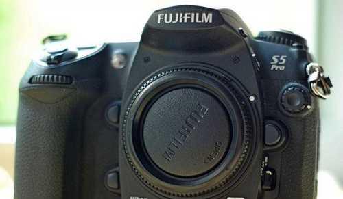 FujiFilm FinePix S5 Pro Фуджи S5 Pro