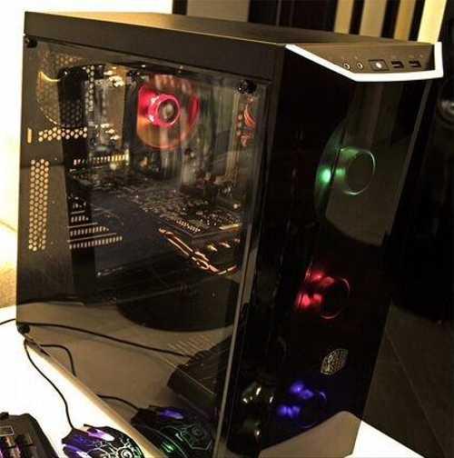 Красивый и мощный Игровой компьютер