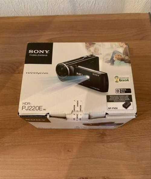 Видеокамера Sony hdr pj220e