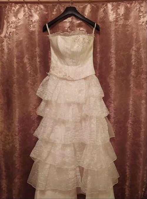 Свадебное платье в пол р44 отличное состояние