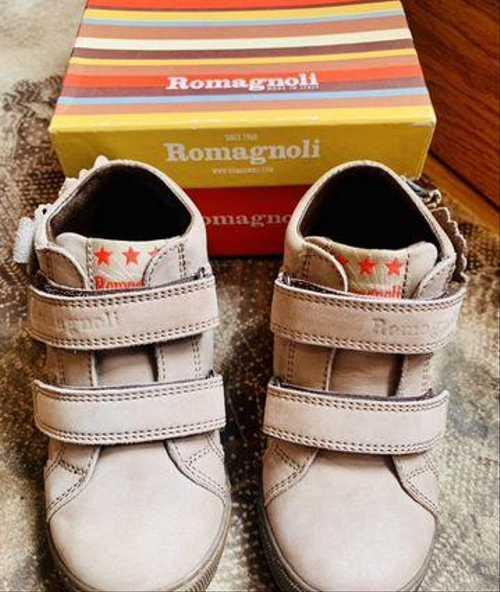 Ботинки весенние для девочки Romagnoli новые 24 р