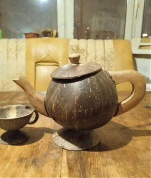 Заварочный чайник из кокоса и дерева