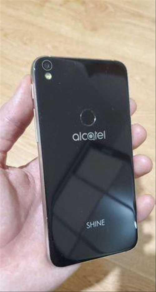 Смартфон Alcatel Shine Lite 5080x