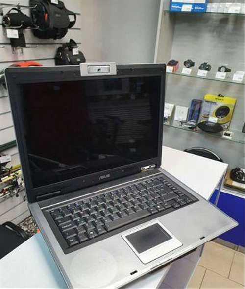 Ноутбук asus F3Sr 15.4"