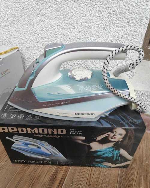 Утюг Redmond steam iron CI-224