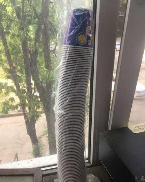 Бумажные стаканчики