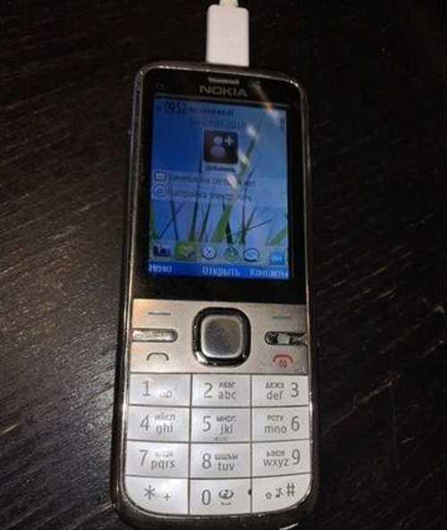Телефон Nokia c5 без задней панели