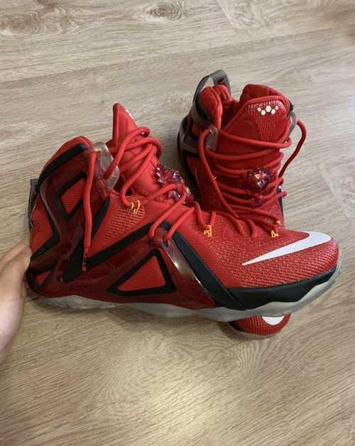 Баскетбольные кроссовки Nike Lebron 12 red