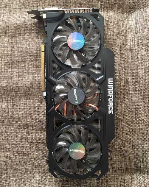 Видеокарта gigabyte windforce R 929 4 gd